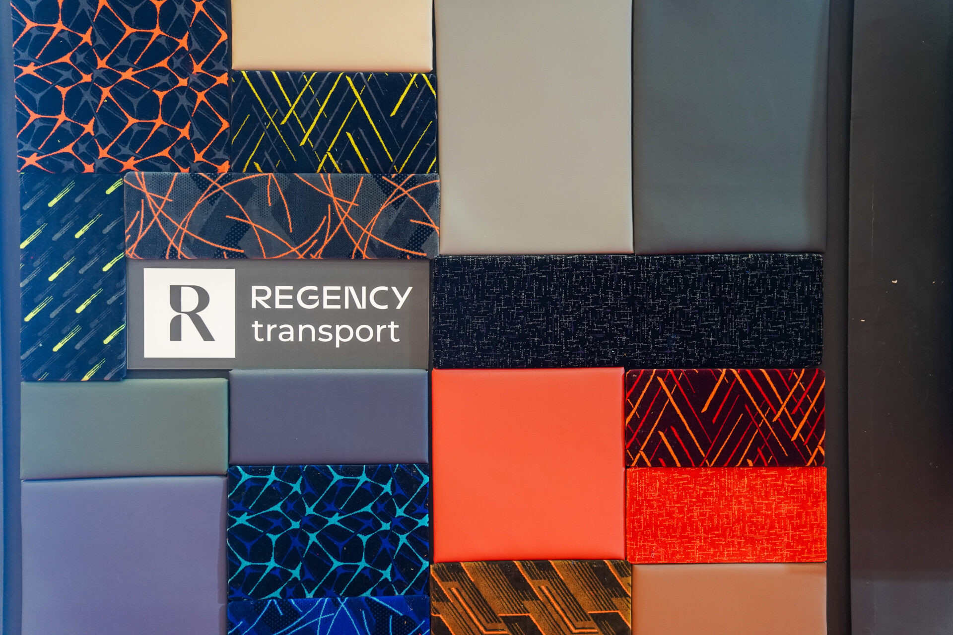 4 Material Kain Transport Terbaik untuk Interior Kendaraan